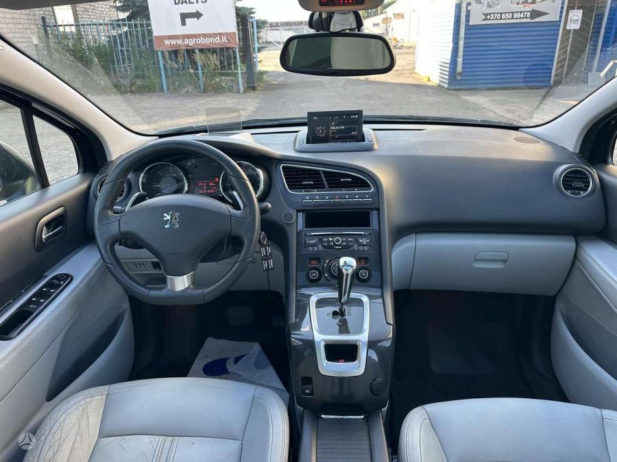 Melns Peugeot 5008 2012 Tauragė, ar dzinēja tilpumu 1.60 L un nobraukumu 220 tūkst. km par 4150 €, foto 16 vietnē AUTOMOTO.COM.LV
