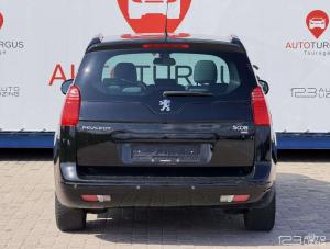Melns Peugeot 5008 2012 Tauragė, ar dzinēja tilpumu 1.60 L un nobraukumu 229 tūkst. km par 3700 €, foto 8 vietnē AUTOMOTO.COM.LV