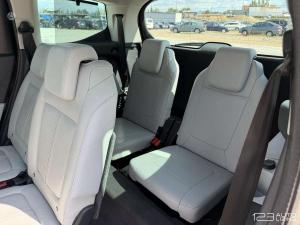 Melns Peugeot 5008 2012 Tauragė, ar dzinēja tilpumu 1.60 L un nobraukumu 229 tūkst. km par 3700 €, foto 12 vietnē AUTOMOTO.COM.LV