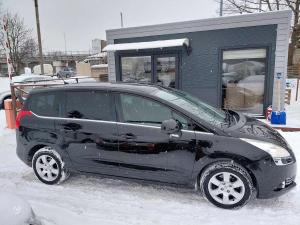 Melns Peugeot 5008 2013 Klaipėda, ar dzinēja tilpumu 1.60 L un nobraukumu 181 tūkst. km par 3699 €, foto 4 vietnē AUTOMOTO.COM.LV