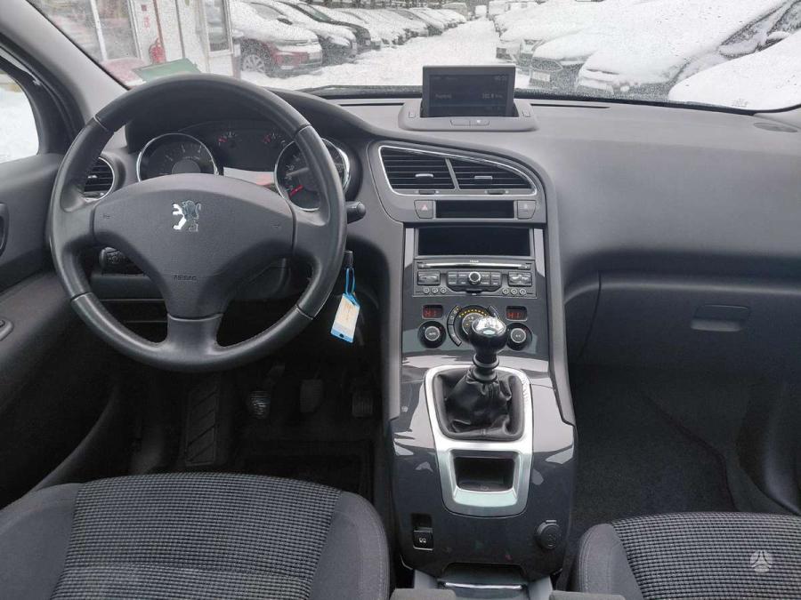 Melns Peugeot 5008 2013 Klaipėda, ar dzinēja tilpumu 1.60 L un nobraukumu 181 tūkst. km par 3699 €, foto 14 vietnē AUTOMOTO.COM.LV