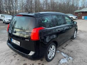 Melns Peugeot 5008 2013 Talsi, ar dzinēja tilpumu 2.00 L un nobraukumu 340 tūkst. km par 5500 €, foto 7 vietnē AUTOMOTO.COM.LV