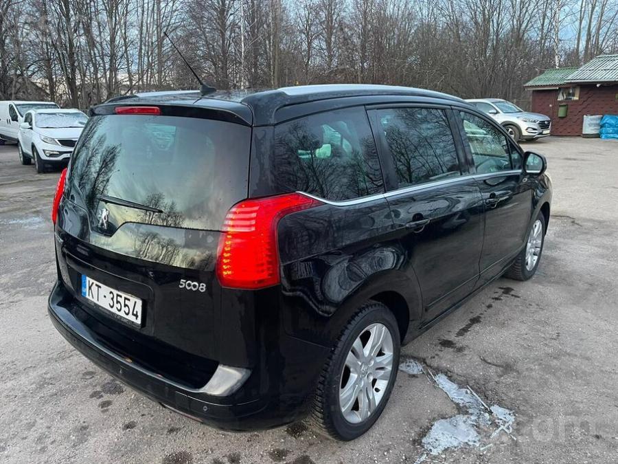 Melns Peugeot 5008 2013 Talsi, ar dzinēja tilpumu 2.00 L un nobraukumu 340 tūkst. km par 5500 €, foto 7 vietnē AUTOMOTO.COM.LV