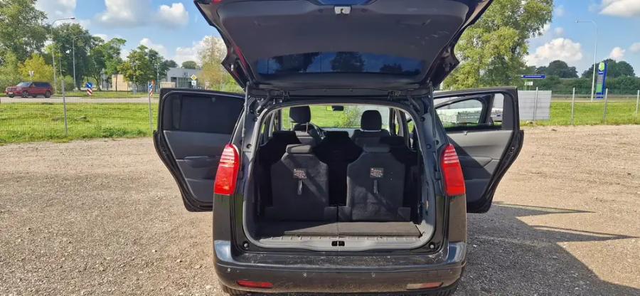Melns Peugeot 5008 2013 Daugavpils, ar dzinēja tilpumu 2.00 L un nobraukumu 228 tūkst. km par 4350 €, foto 28 vietnē AUTOMOTO.COM.LV