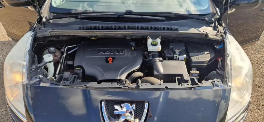 Melns Peugeot 5008 2013 Daugavpils, ar dzinēja tilpumu 2.00 L un nobraukumu 228 tūkst. km par 4350 €, foto 31 vietnē AUTOMOTO.COM.LV
