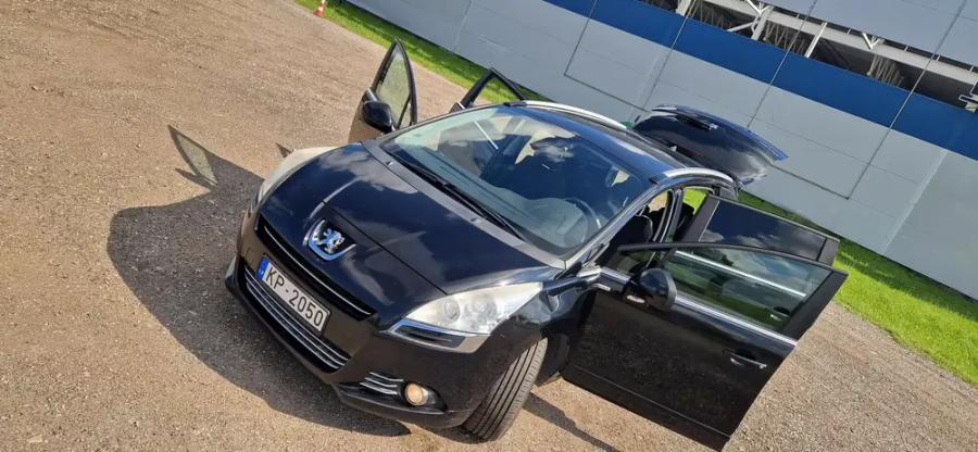 Melns Peugeot 5008 2013 Daugavpils, ar dzinēja tilpumu 2.00 L un nobraukumu 228 tūkst. km par 4350 €, foto 40 vietnē AUTOMOTO.COM.LV