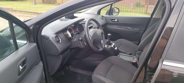 Melns Peugeot 5008 2013 Marijampole, ar dzinēja tilpumu 1.56 L un nobraukumu 263 tūkst. km par 3850 €, foto 2 vietnē AUTOMOTO.COM.LV