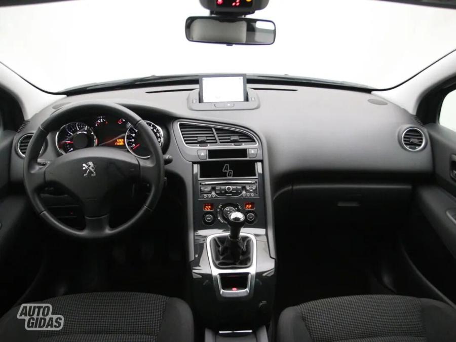 Black Peugeot 5008 2014 in Vilnius, with an engine capacity of 1.60 L and mileage of 173 thousand km for 5799 €, photo 3 on AUTOMOTO.COM.LV