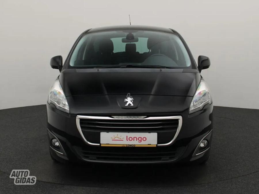 Black Peugeot 5008 2014 in Vilnius, with an engine capacity of 1.60 L and mileage of 173 thousand km for 5799 €, photo 4 on AUTOMOTO.COM.LV