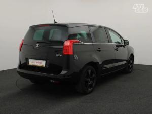 Black Peugeot 5008 2014 in Vilnius, with an engine capacity of 1.60 L and mileage of 173 thousand km for 5799 €, photo 9 on AUTOMOTO.COM.LV