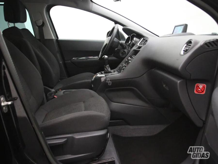 Black Peugeot 5008 2014 in Vilnius, with an engine capacity of 1.60 L and mileage of 173 thousand km for 5799 €, photo 15 on AUTOMOTO.COM.LV