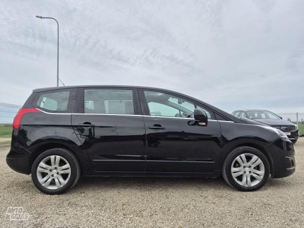 Black Peugeot 5008 2014 in Vilnius, with an engine capacity of 1.60 L and mileage of 250 thousand km for 5350 €, photo 3 on AUTOMOTO.COM.LV