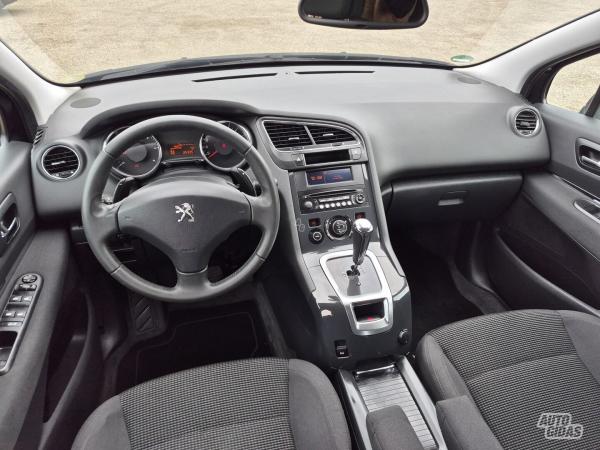Black Peugeot 5008 2014 in Vilnius, with an engine capacity of 1.60 L and mileage of 250 thousand km for 5350 €, photo 8 on AUTOMOTO.COM.LV