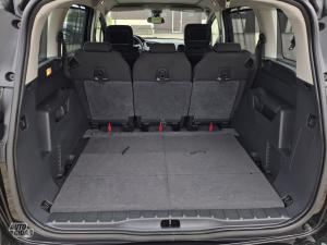 Black Peugeot 5008 2014 in Vilnius, with an engine capacity of 1.60 L and mileage of 250 thousand km for 5350 €, photo 23 on AUTOMOTO.COM.LV
