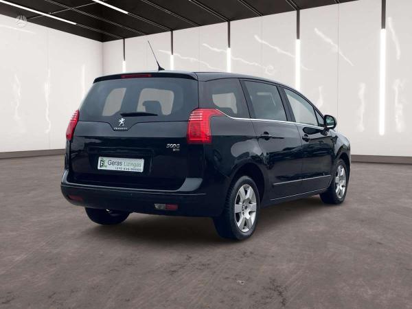 Melns Peugeot 5008 2014 Viļņa, ar dzinēja tilpumu 1.56 L un nobraukumu 206 tūkst. km par 5650 €, foto 4 vietnē AUTOMOTO.COM.LV