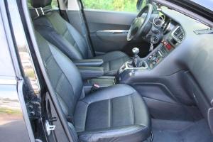 Black Peugeot 5008 2015 in Kaunas, with an engine capacity of 1.56 L and mileage of 280 thousand km for 4900 €, photo 14 on AUTOMOTO.COM.LV