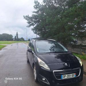 Peugeot 5008 2015 in Taurage on AUTOMOTO.COM.LV Black Peugeot 5008 2015 in Taurage, with an engine capacity of 2.00 L and mileage of 330 thousand km for 3799 €, photo 1 on AUTOMOTO.COM.LV