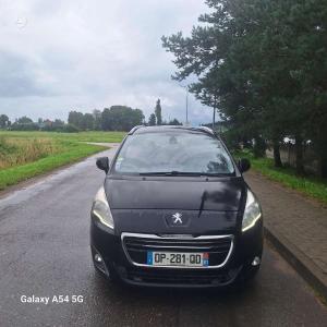 Black Peugeot 5008 2015 in Taurage, with an engine capacity of 2.00 L and mileage of 330 thousand km for 3799 €, photo 3 on AUTOMOTO.COM.LV