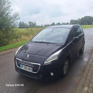 Black Peugeot 5008 2015 in Taurage, with an engine capacity of 2.00 L and mileage of 330 thousand km for 3799 €, photo 4 on AUTOMOTO.COM.LV
