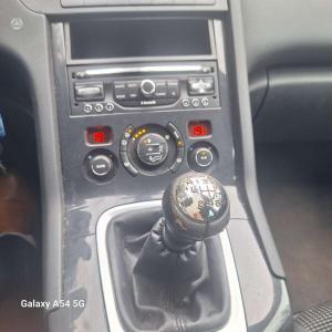 Black Peugeot 5008 2015 in Taurage, with an engine capacity of 2.00 L and mileage of 330 thousand km for 3799 €, photo 12 on AUTOMOTO.COM.LV