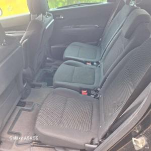 Black Peugeot 5008 2015 in Taurage, with an engine capacity of 2.00 L and mileage of 330 thousand km for 3799 €, photo 15 on AUTOMOTO.COM.LV