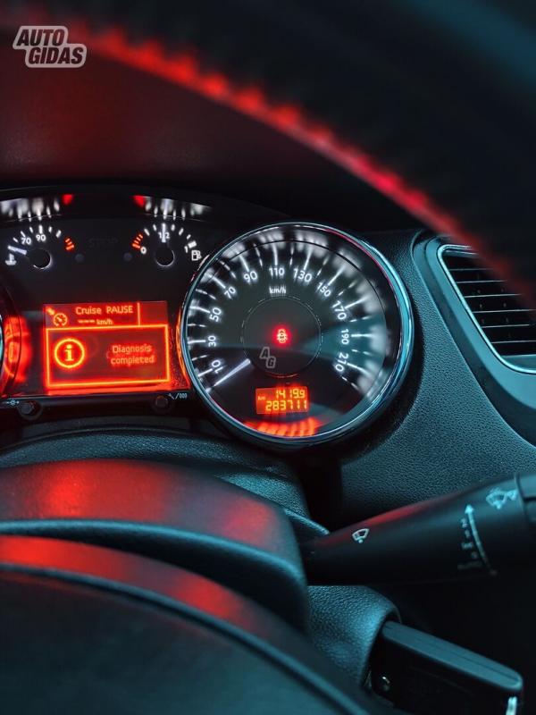 Черный Пежо 5008 2015 в Вевис, объемом двигателя 1.60 л и пробегом 284 тыс. км за 4350 €, фото 9 на AUTOMOTO.COM.LV