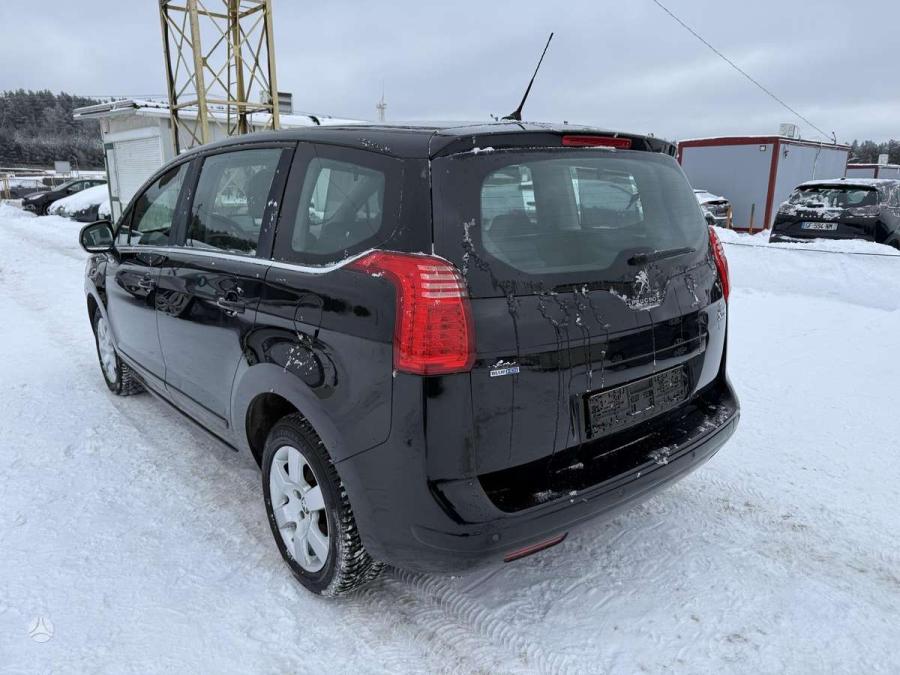 Melns Peugeot 5008 2016 Viļņa, ar dzinēja tilpumu 1.56 L un nobraukumu 213 tūkst. km par 6300 €, foto 6 vietnē AUTOMOTO.COM.LV