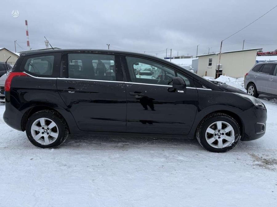 Melns Peugeot 5008 2016 Viļņa, ar dzinēja tilpumu 1.56 L un nobraukumu 213 tūkst. km par 6300 €, foto 9 vietnē AUTOMOTO.COM.LV