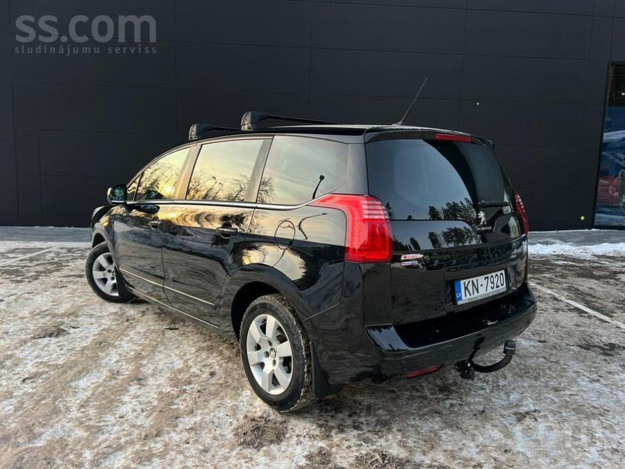 Black Peugeot 5008 2016 in Ogre, with an engine capacity of 1.60 L and mileage of 261 thousand km for 6900 €, photo 6 on AUTOMOTO.COM.LV