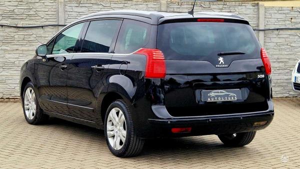Black Peugeot 5008 2016 in Taurage, with an engine capacity of 1.60 L and mileage of 227 thousand km for 5000 €, photo 7 on AUTOMOTO.COM.LV