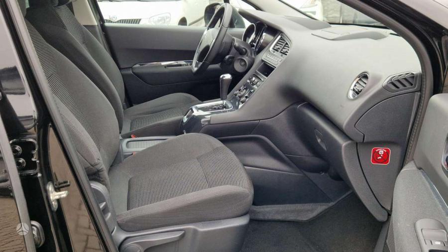 Melns Peugeot 5008 2016 Tauragė, ar dzinēja tilpumu 1.60 L un nobraukumu 227 tūkst. km par 5000 €, foto 17 vietnē AUTOMOTO.COM.LV