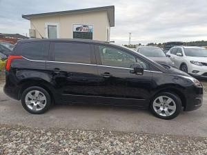 Melns Peugeot 5008 2016 Viļņa, ar dzinēja tilpumu 1.20 L un nobraukumu 124 tūkst. km par 5650 €, foto 4 vietnē AUTOMOTO.COM.LV
