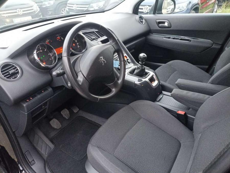Melns Peugeot 5008 2016 Viļņa, ar dzinēja tilpumu 1.20 L un nobraukumu 124 tūkst. km par 5650 €, foto 8 vietnē AUTOMOTO.COM.LV