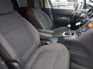 Melns Peugeot 5008 2016 Viļņa, ar dzinēja tilpumu 1.20 L un nobraukumu 124 tūkst. km par 5650 €, foto 11 vietnē AUTOMOTO.COM.LV