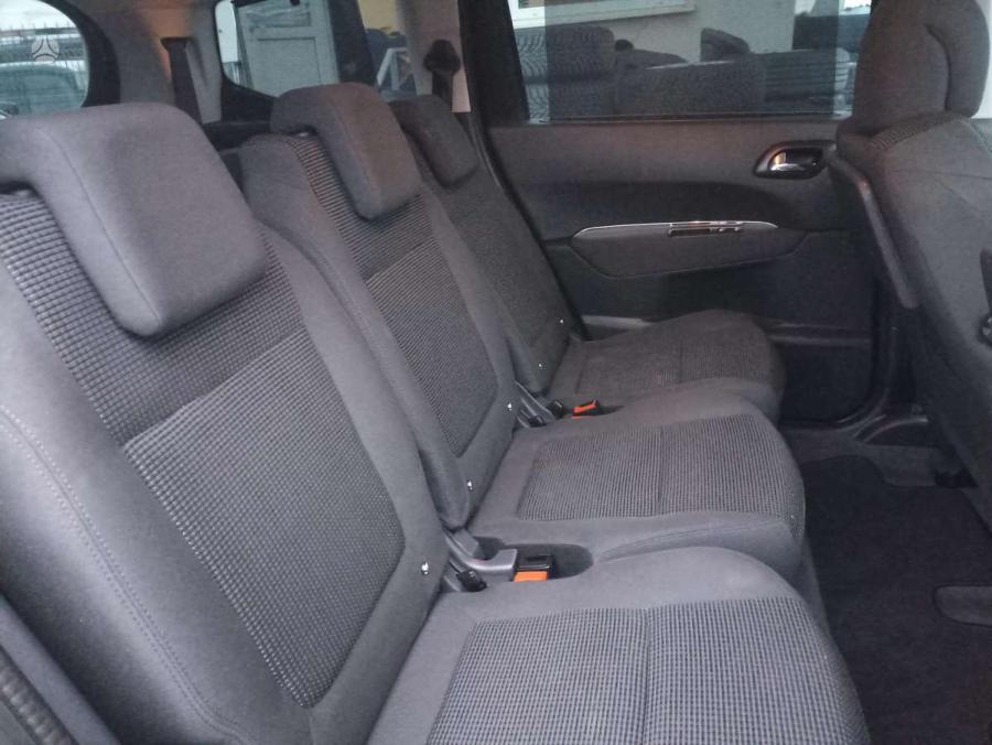 Melns Peugeot 5008 2016 Viļņa, ar dzinēja tilpumu 1.20 L un nobraukumu 124 tūkst. km par 5650 €, foto 12 vietnē AUTOMOTO.COM.LV
