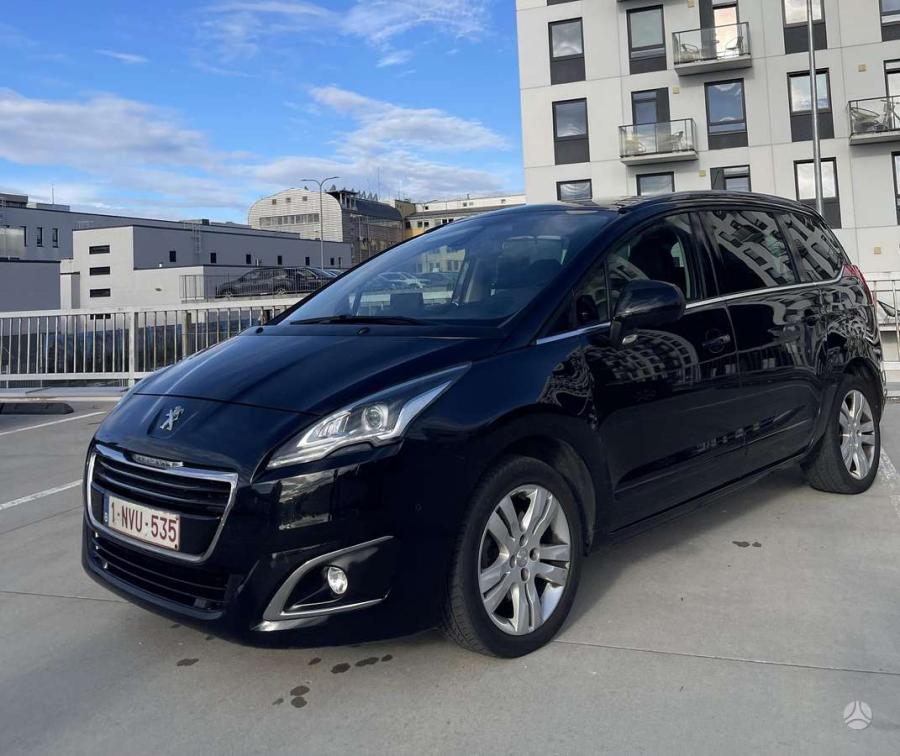 Black Peugeot 5008 2016 in Vilnius, with an engine capacity of 1.60 L and mileage of 163 thousand km for 7260 €, photo 14 on AUTOMOTO.COM.LV