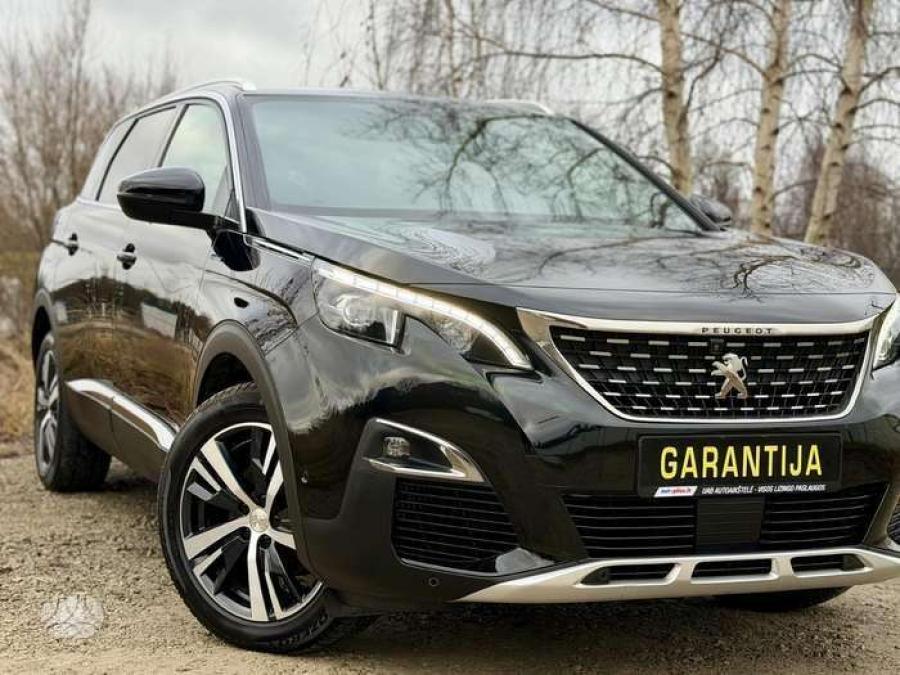 Black Peugeot 5008 2017 in Siauliai, with an engine capacity of 1.20 L and mileage of 153 thousand km for 13750 €, photo 15 on AUTOMOTO.COM.LV