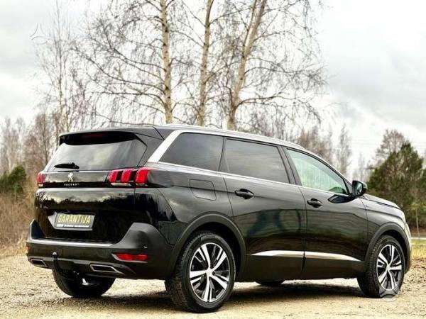 Black Peugeot 5008 2017 in Siauliai, with an engine capacity of 1.20 L and mileage of 153 thousand km for 13750 €, photo 4 on AUTOMOTO.COM.LV