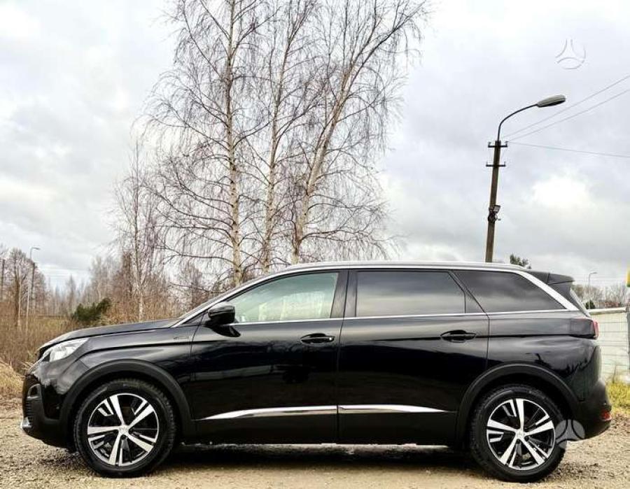 Black Peugeot 5008 2017 in Siauliai, with an engine capacity of 1.20 L and mileage of 153 thousand km for 13750 €, photo 13 on AUTOMOTO.COM.LV