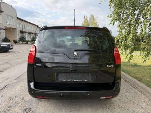 Черный Пежо 5008 2017 в Вильнюс, объемом двигателя 1.56 л и пробегом 270 тыс. км за 5900 €, фото 16 на AUTOMOTO.COM.LV