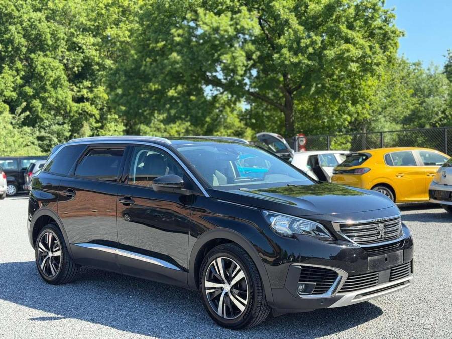 Melns Peugeot 5008 2018 Klaipėda, ar dzinēja tilpumu 1.20 L un nobraukumu 217 tūkst. km par 9999 €, foto 3 vietnē AUTOMOTO.COM.LV