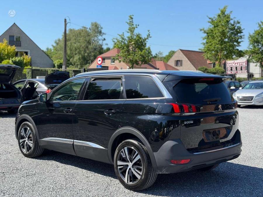 Melns Peugeot 5008 2018 Klaipėda, ar dzinēja tilpumu 1.20 L un nobraukumu 217 tūkst. km par 9999 €, foto 5 vietnē AUTOMOTO.COM.LV