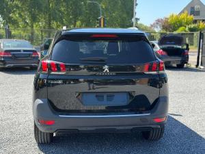 Melns Peugeot 5008 2018 Klaipėda, ar dzinēja tilpumu 1.20 L un nobraukumu 217 tūkst. km par 9999 €, foto 6 vietnē AUTOMOTO.COM.LV
