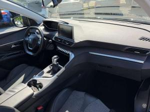 Melns Peugeot 5008 2018 Klaipėda, ar dzinēja tilpumu 1.20 L un nobraukumu 217 tūkst. km par 9999 €, foto 14 vietnē AUTOMOTO.COM.LV