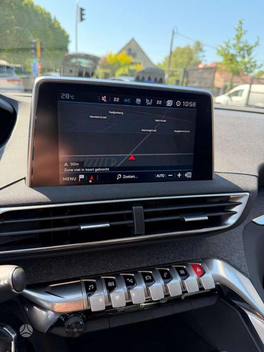 Melns Peugeot 5008 2018 Klaipėda, ar dzinēja tilpumu 1.20 L un nobraukumu 217 tūkst. km par 9999 €, foto 20 vietnē AUTOMOTO.COM.LV