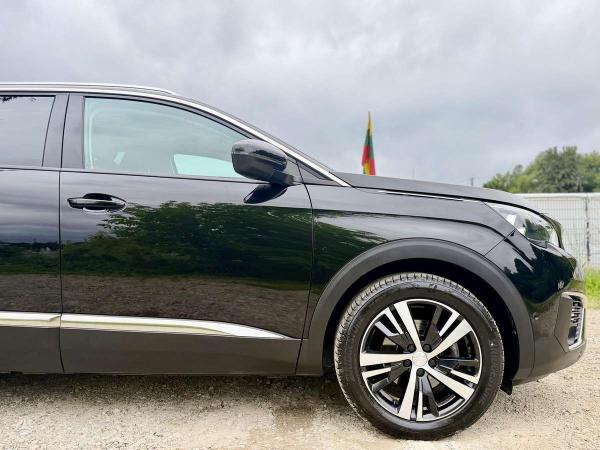 Black Peugeot 5008 2018 in Siauliai, with an engine capacity of 1.50 L and mileage of 182 thousand km for 14500 €, photo 10 on AUTOMOTO.COM.LV
