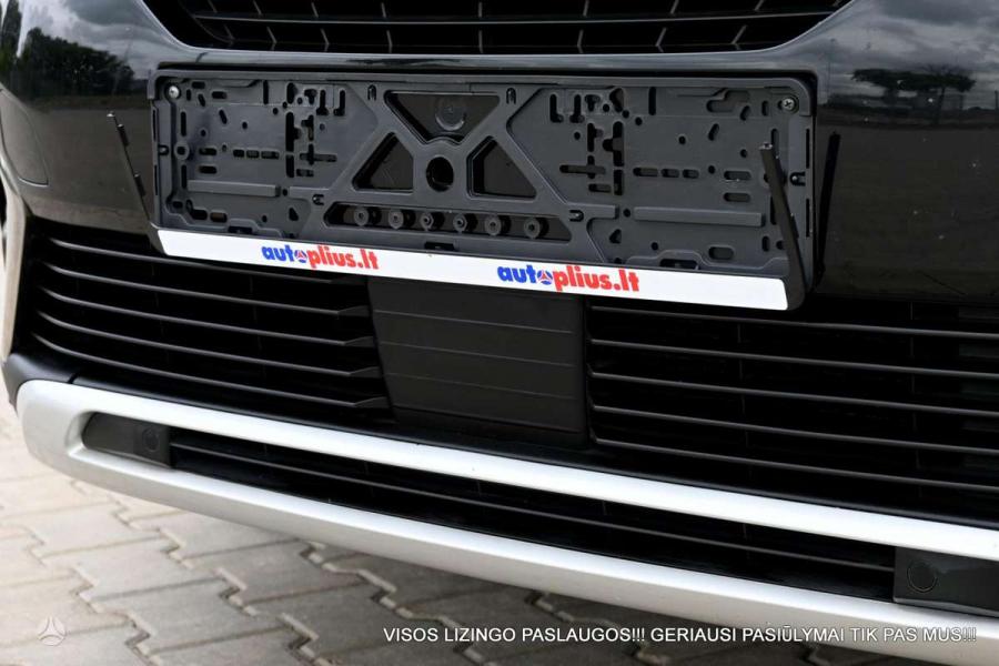 Black Peugeot 5008 2018 in Kretinga, with an engine capacity of 1.20 L and mileage of 217 thousand km for 9999 €, photo 6 on AUTOMOTO.COM.LV