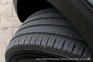 Black Peugeot 5008 2018 in Kretinga, with an engine capacity of 1.20 L and mileage of 217 thousand km for 9999 €, photo 16 on AUTOMOTO.COM.LV
