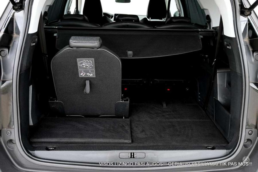 Black Peugeot 5008 2018 in Kretinga, with an engine capacity of 1.20 L and mileage of 217 thousand km for 9999 €, photo 17 on AUTOMOTO.COM.LV
