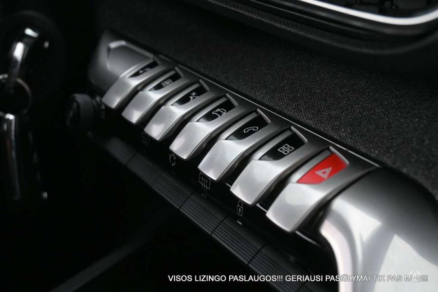 Black Peugeot 5008 2018 in Kretinga, with an engine capacity of 1.20 L and mileage of 217 thousand km for 9999 €, photo 30 on AUTOMOTO.COM.LV